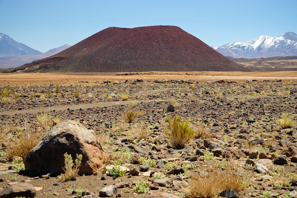 ¿Un volcán pequeño? Todo lo que hay saber del volcán La Poruña